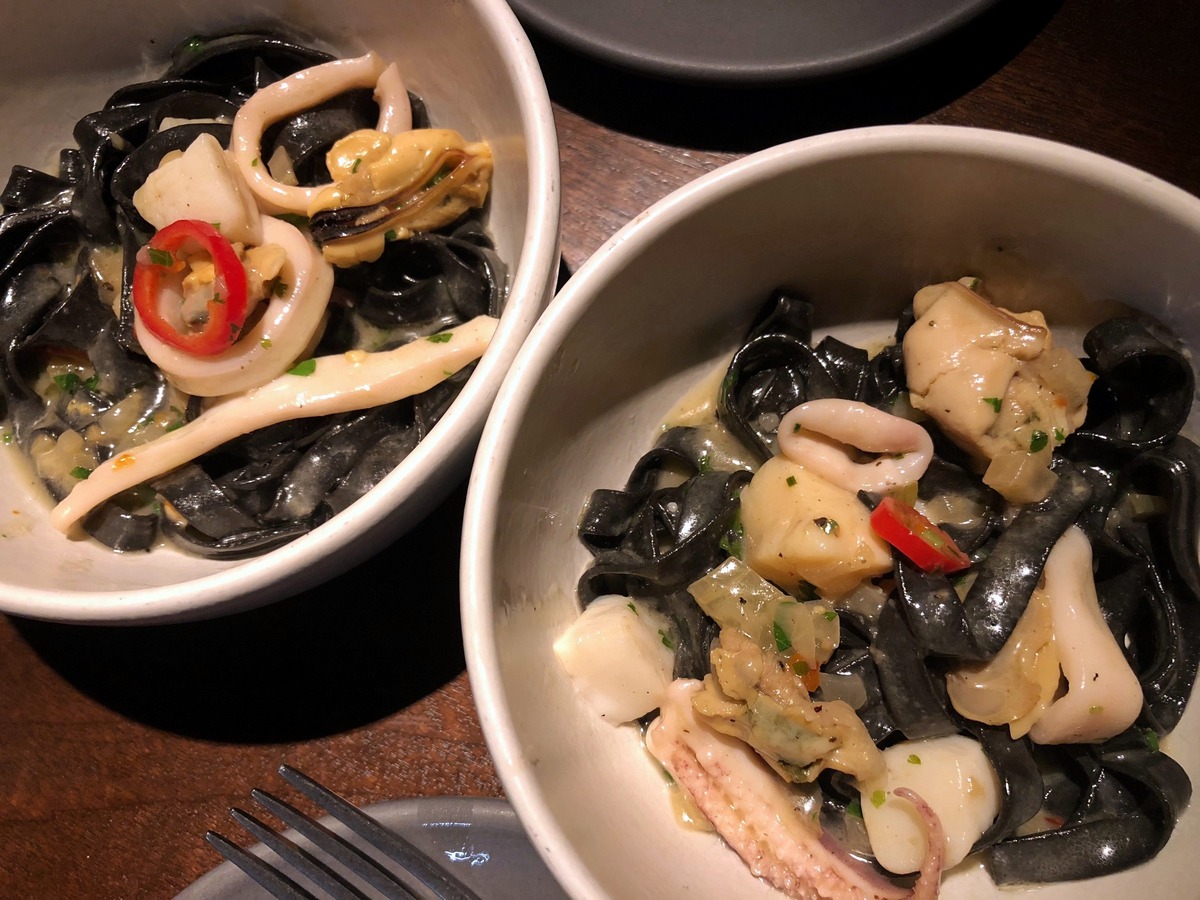 Simon & The Whale – Not your Grandpas Hotel Dining | Eating With Ziggy